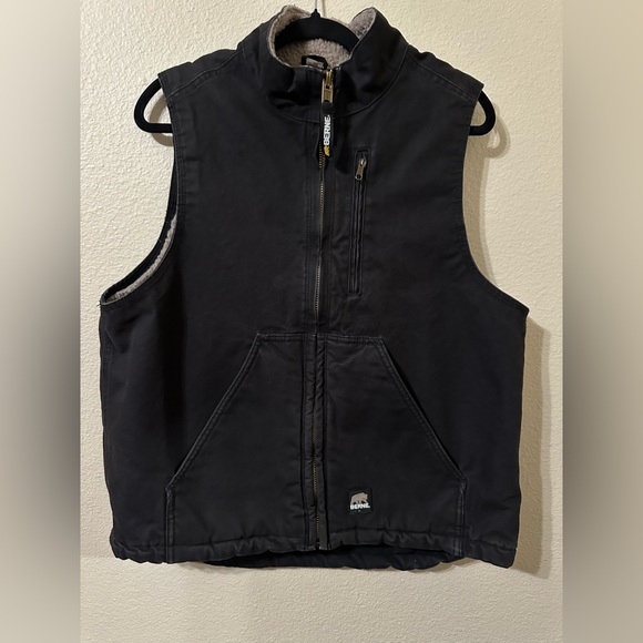 berne | Jackets & Coats | Black Utility Vest With Zipper Front Closure ...